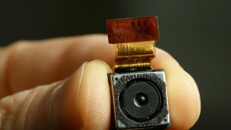 Power of Small Secret Cameras: Your Guide to Covert Surveillance | Vedosoft